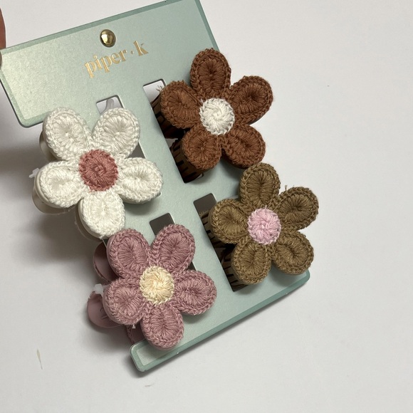 Piper K | Accessories | Nwt Piper K Hair Claw Clips Set Of 4 Flowers ...